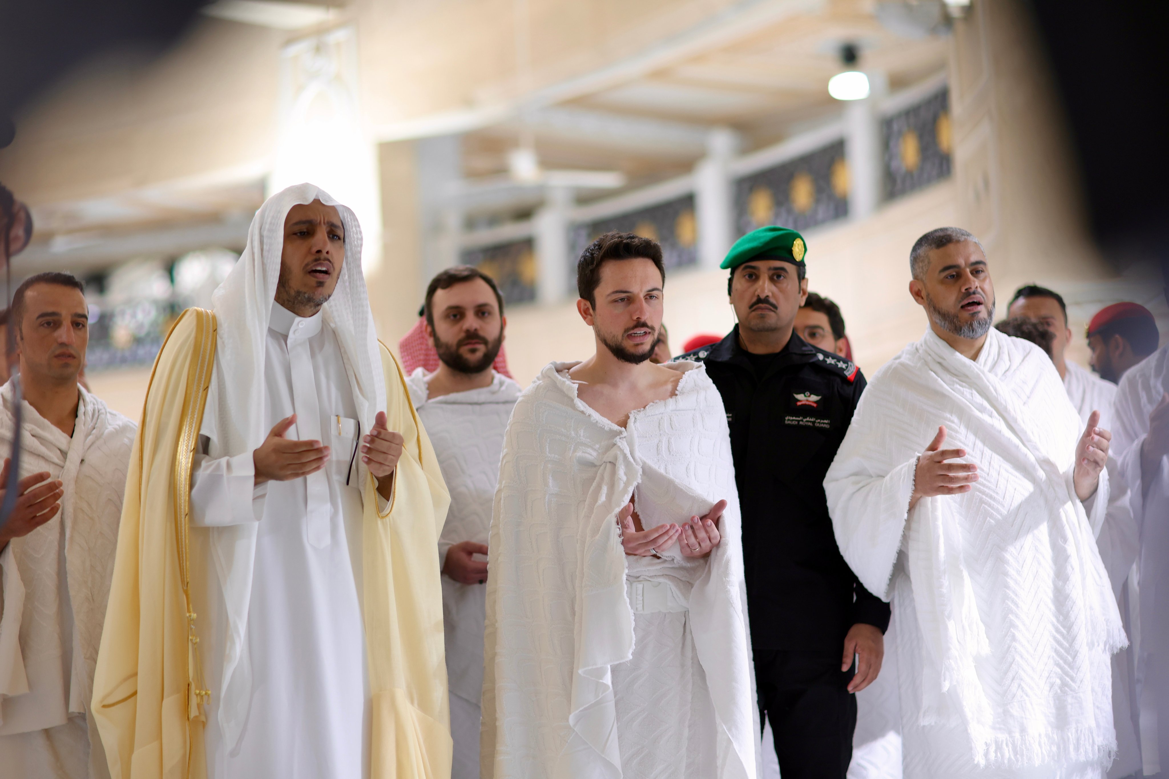 Crown Prince publishes video during performance of Umra | Jordan News ...