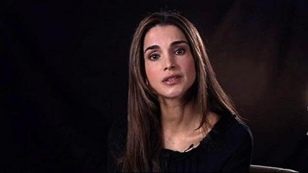 Queen Rania receives condolences from Sheikha Moza on the passing of ...