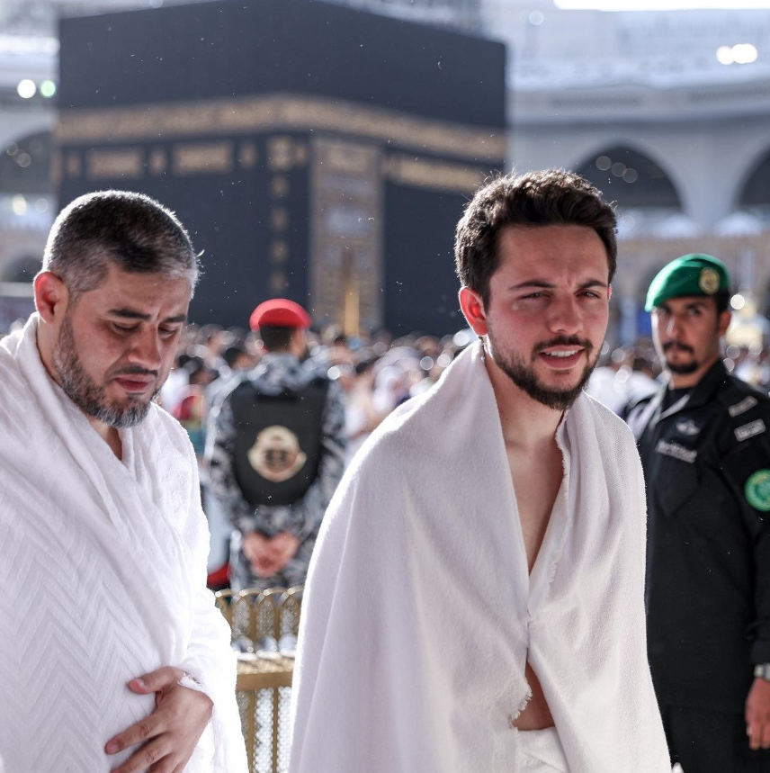 Crown Prince: "Thankful to have performed Umra at the holy city of Mecca" | Jordan News | Ammon News