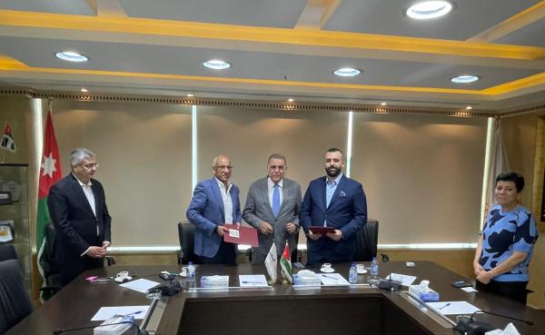 Manaseer Group, Radio Noon sign cooperation agreement | Jordan News ...