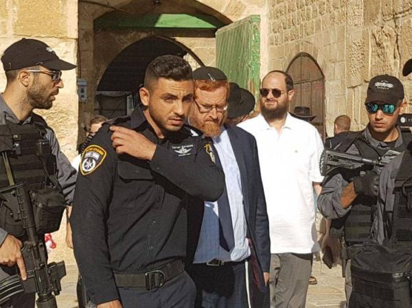 Extremist rabbi Yehuda Glick leads provocative tour into Jerusalem's Al ...