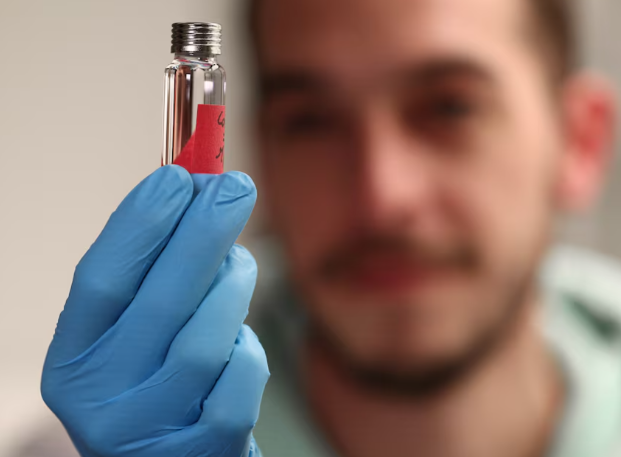 Scientist bottles smell of bones to help solve cold cases | Panorama ...