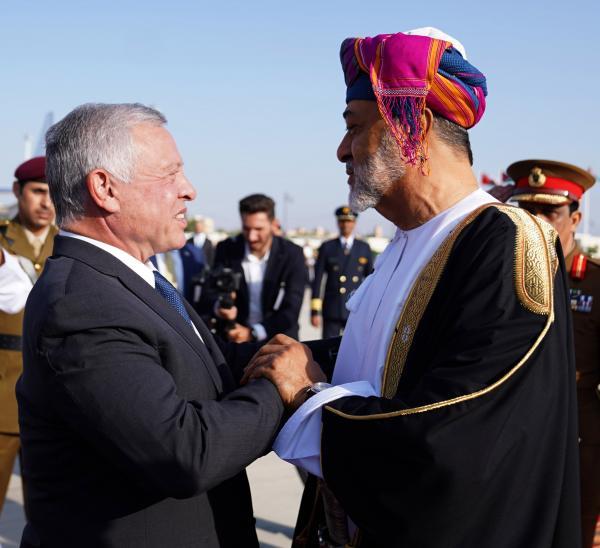 FM conveys written message from king to Sultan of Oman | Jordan News ...