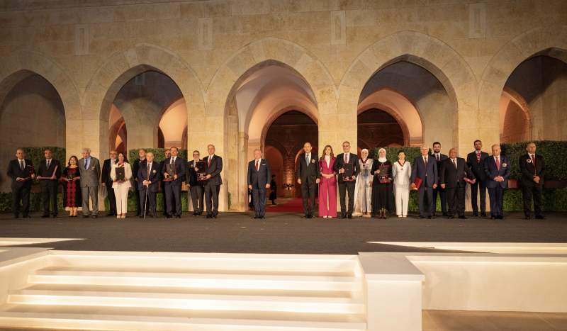 King bestows medals on Jordanian institutions, individuals on 78th ...