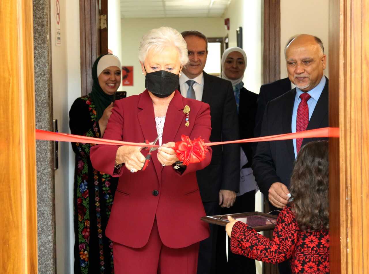 Princess Muna opens clinical simulation, computer centers at JNC ...
