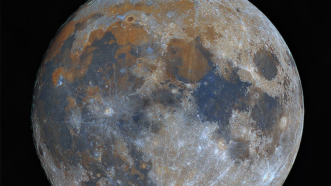 Blue Moon lights up UAE night sky | Panorama | Ammon News