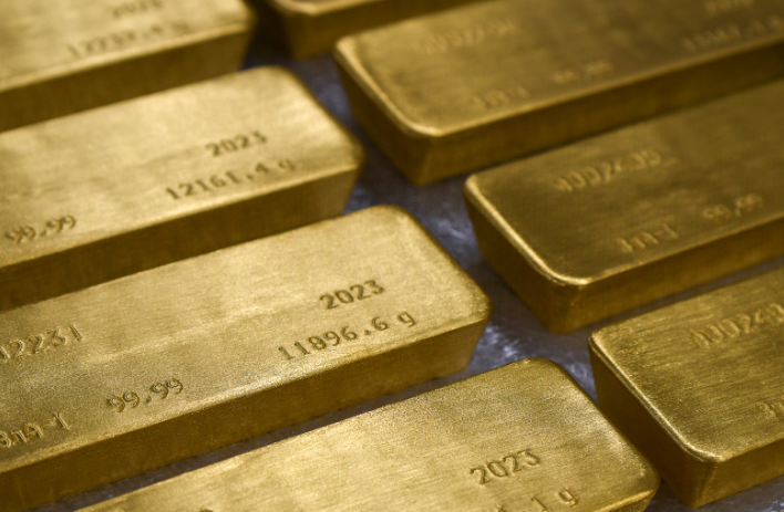 Gold slips as hopes for bigger US rate cut dim | Business | Ammon News