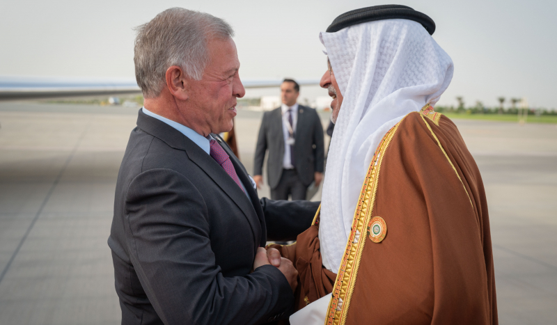 King arrives in Bahrain to head Jordan’s delegation at Arab Summit ...