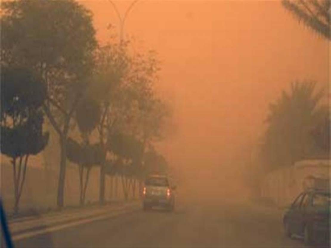 Dust storm caused disruptions in Ruweished | Jordan News | Ammon News