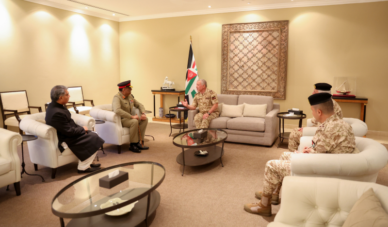 King receives Pakistan army chief | Jordan News | Ammon News