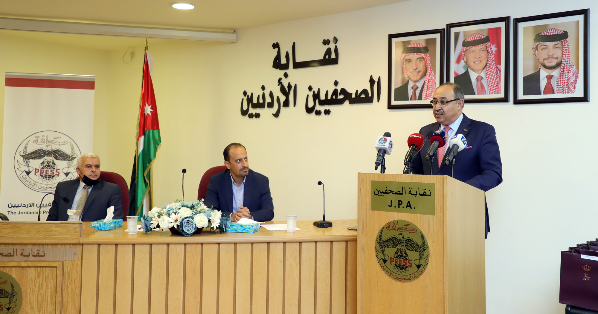 Dudin honors winners of journalism excellence award | Jordan News ...