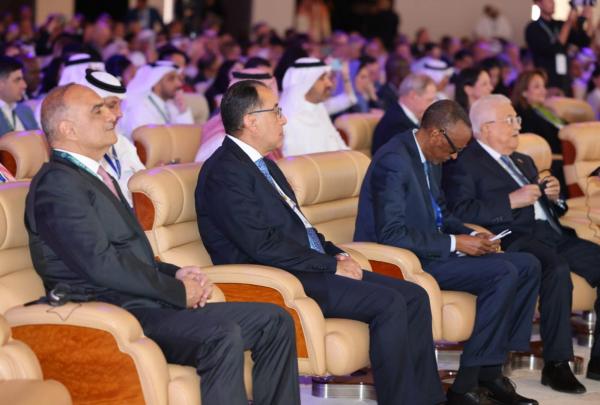 Deputizing for King, PM attends opening of World Economic Forum ...