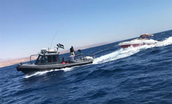 Royal Naval Force rescues tourist in Aqaba | Jordan News | Ammon News