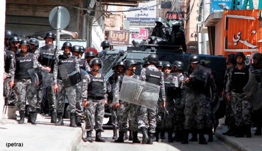 Police disperse Irbid Reform protest with tear gas, 11 injured | Editor ...